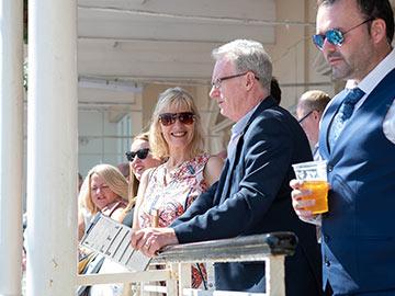 Dress Code | Newcastle Racecourse